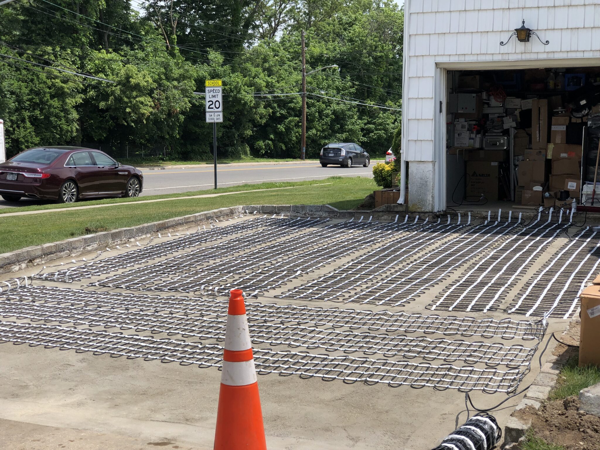 Basic Installation of Snow Melting Cables & Mats under Asphalt ...