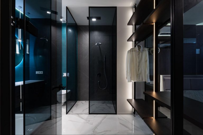 Walk-In Shower Floor Options | Warmup